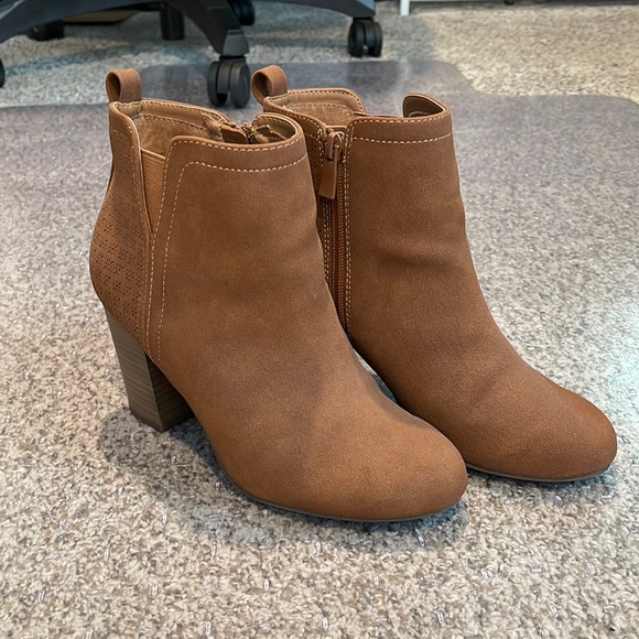 torrid | Shoes | Torrid Suede Booties | Poshmark